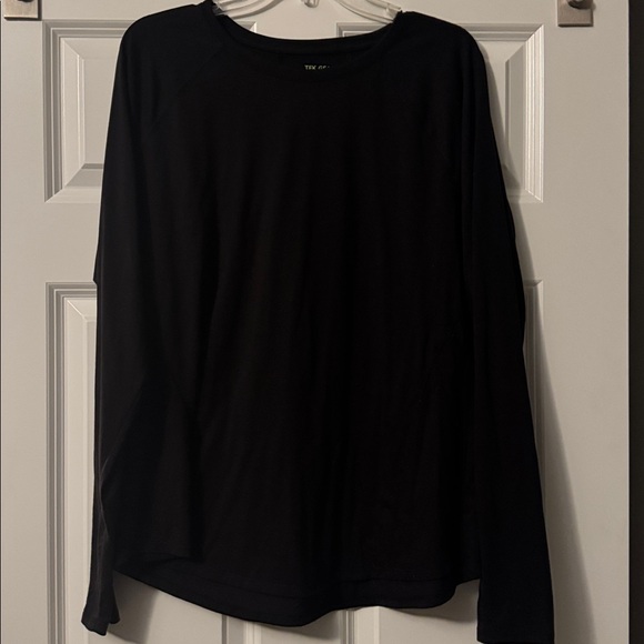 tek gear | Tops | Tek Gear Black Essential Gear Top | Poshmark